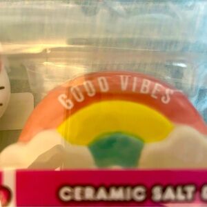 Hello Kitty | Kitchen | Hello Kitty Salt Pepper Shaker | Poshmark